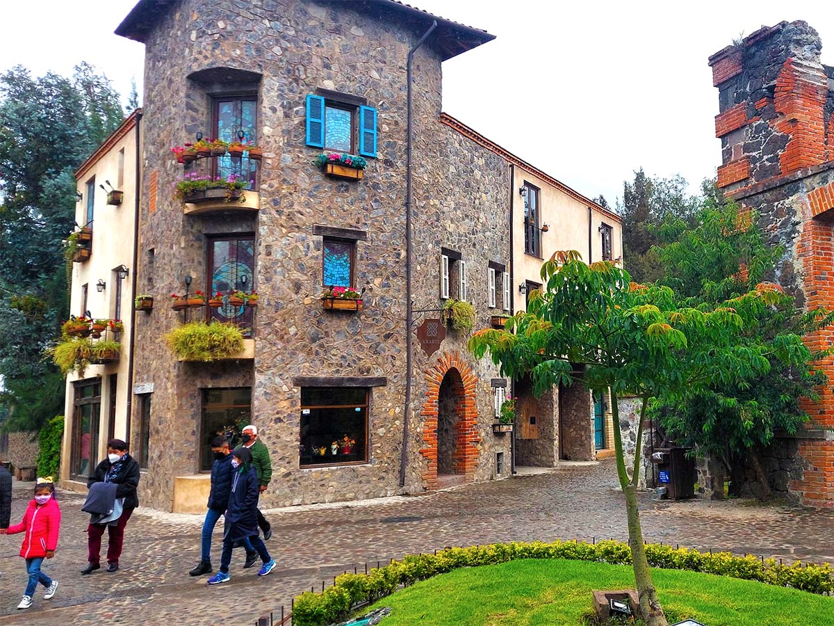 Val'Quirico - A Donde ir en México